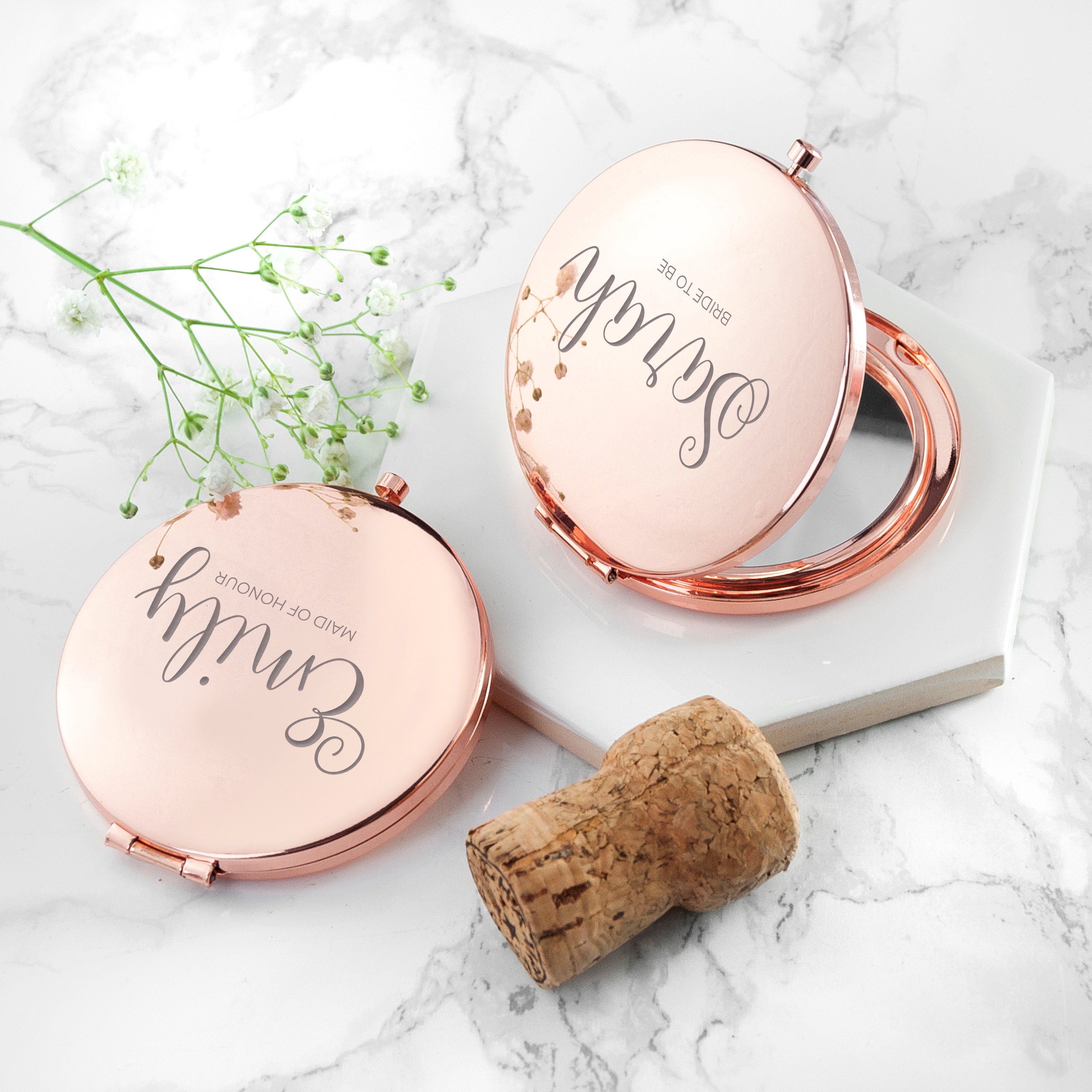 Personalised Round Copper Compact Mirror | Treat Republic